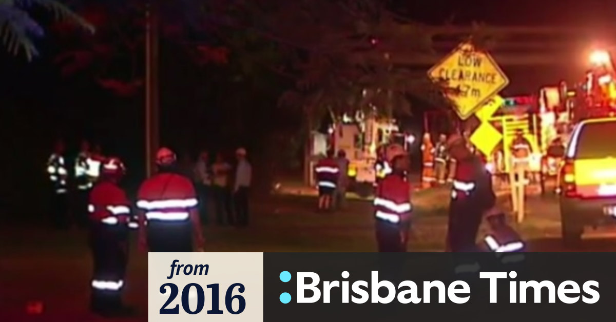 Firefighters battle blaze at Gold Coast sugar mill